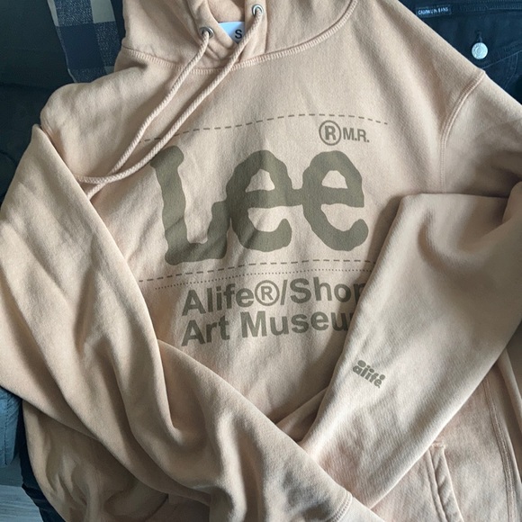 Shirts | Lee Alife Shop Art Museum Collaboration | Poshmark